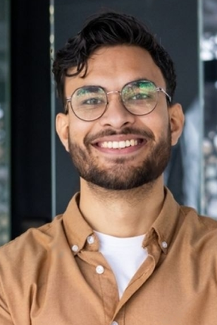 Hire Expertly Vetted Software Developers | Smart Working